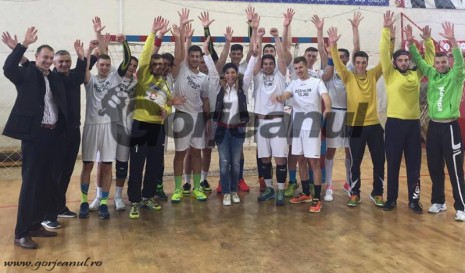Din victorie în victorie! Handbaliştii de la UCB au bifat încă un ...